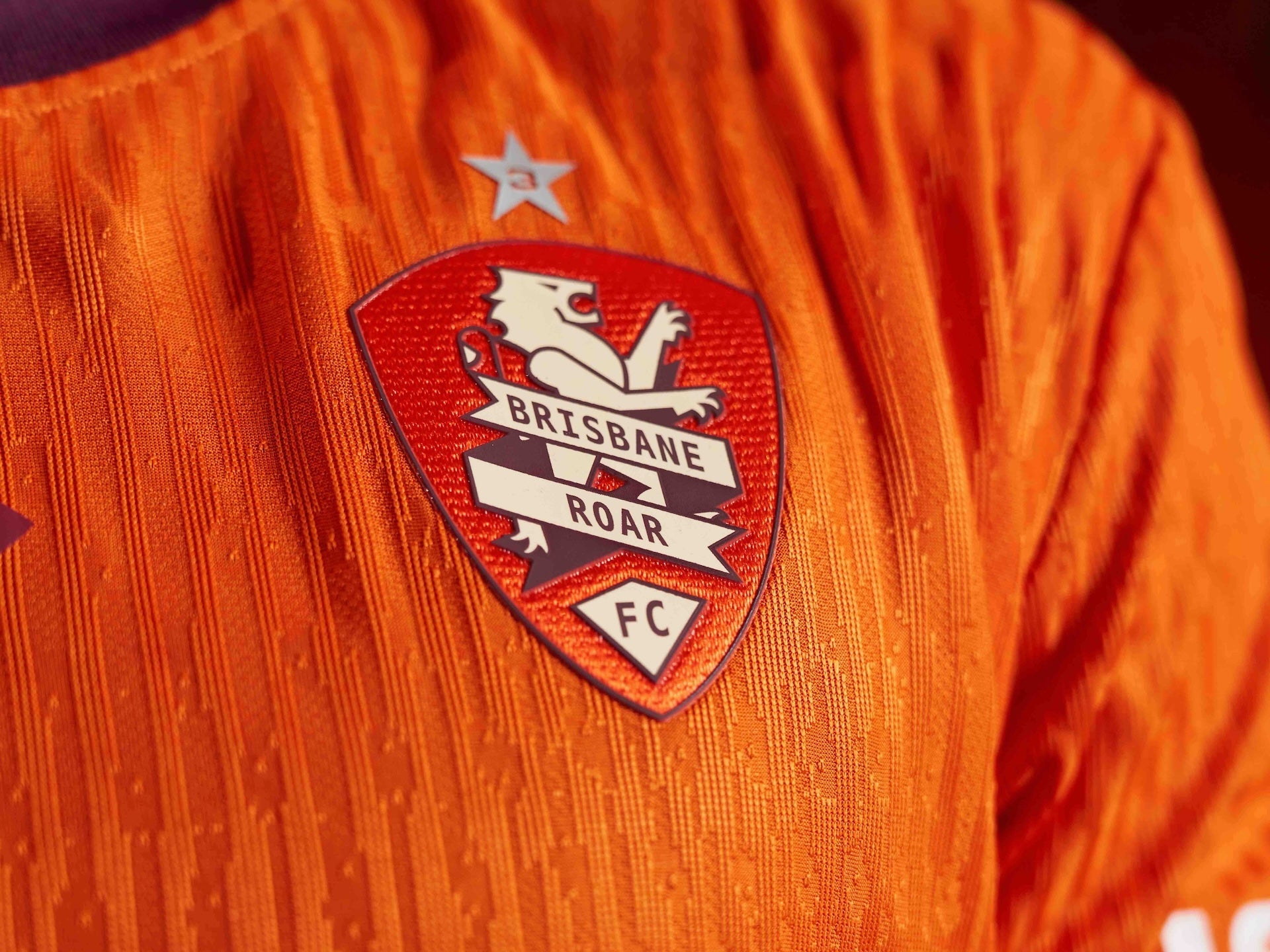 Brisbane Roar 2025/26 Home Kit – ROAR Shop